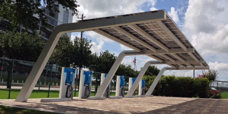 Solar Canopy EV Charger NRG - Lumos Solar