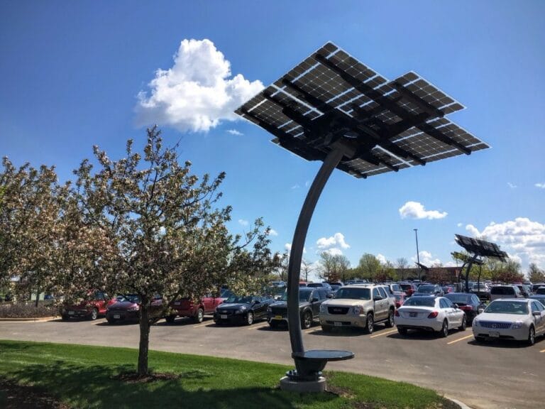 Solar Trees LSX Solar Panels Alliant Energy - Lumos Solar