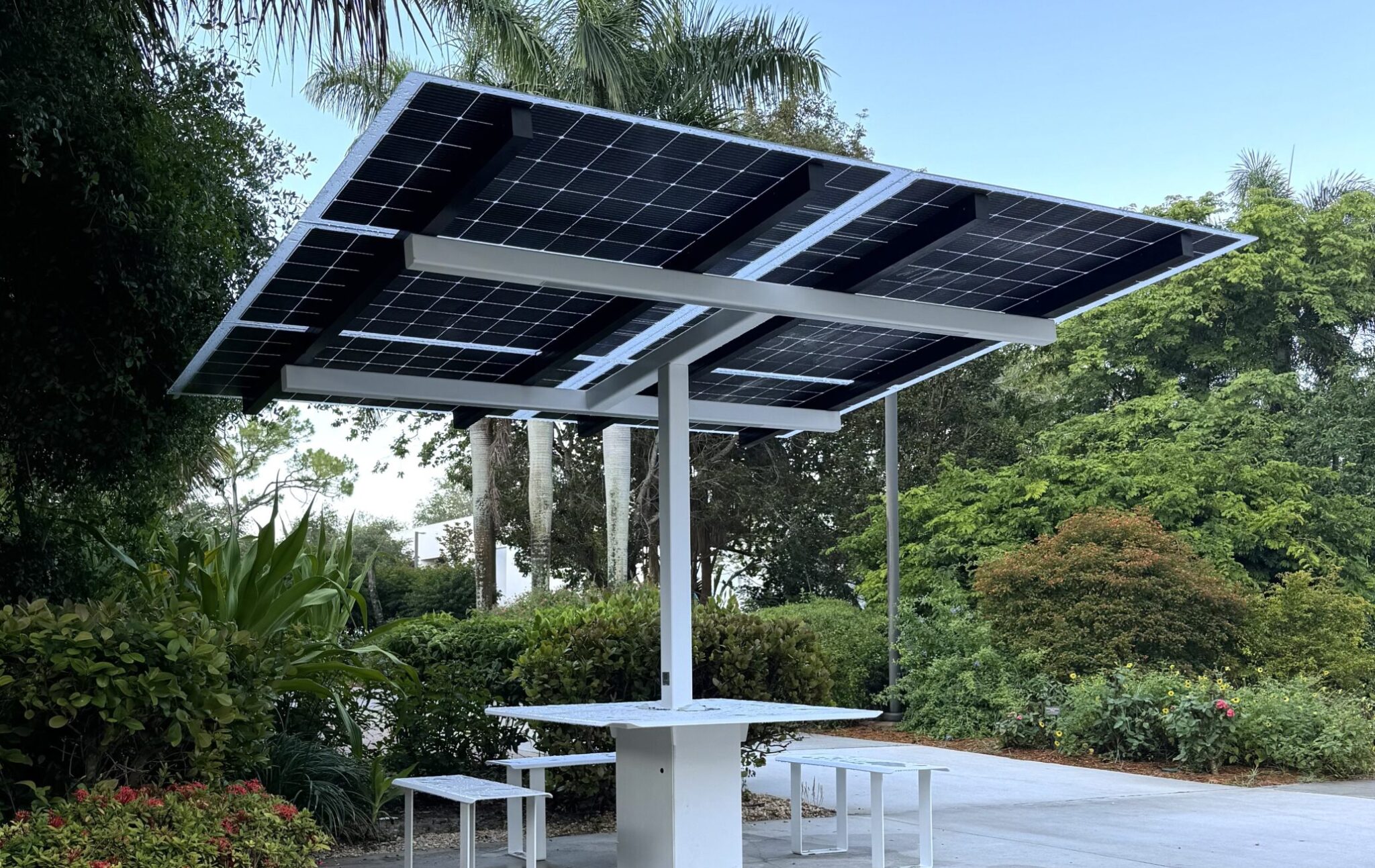 Vision_SolarZone_PBSC_side-view - Lumos Solar